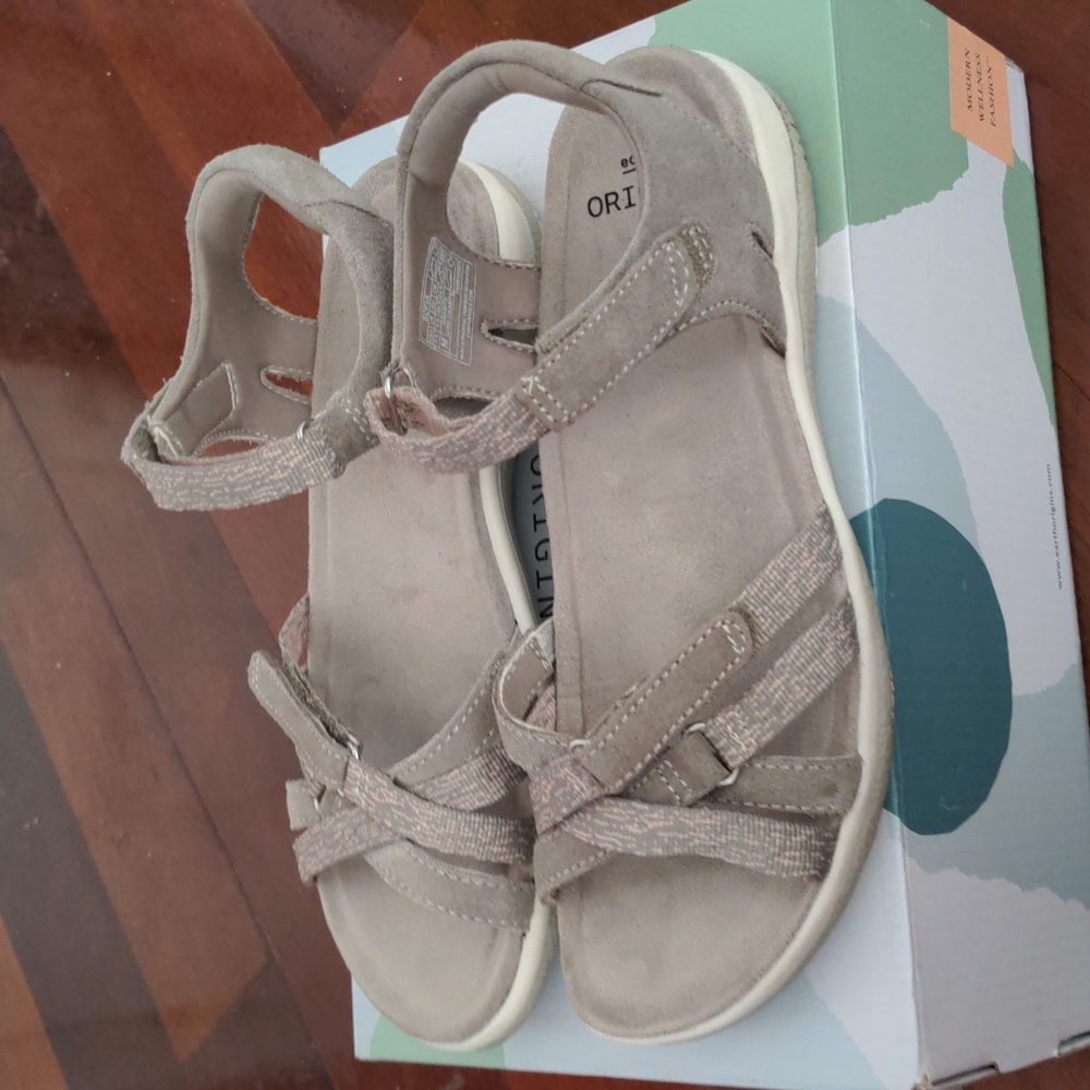 Earth Origins - Savoy Sofia Walking Sandals - Gem